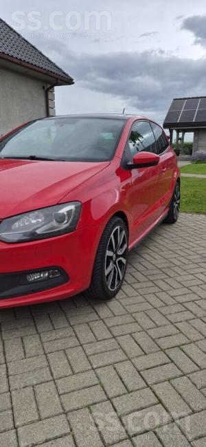 Красный Фольксваген Поло 2012 в Екабпилс, объемом двигателя 1.40 л и пробегом 151 тыс. км за 8300 €, фото 6 на AUTOMOTO.COM.LV