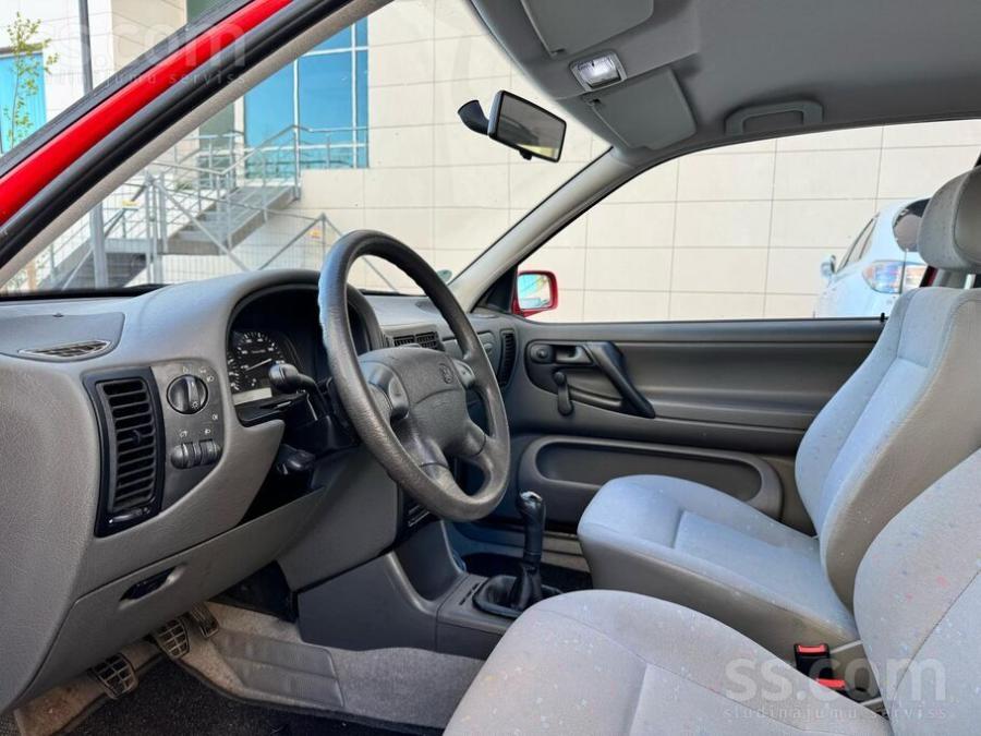 Sarkans Volkswagen Polo 1996 Rīga, ar dzinēja tilpumu 1.00 L un nobraukumu 0 tūkst. km par 1100 €, foto 7 vietnē AUTOMOTO.COM.LV