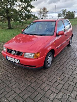 Red Volkswagen Polo 1998 in Liepaja, with an engine capacity of 1.60 L and mileage of 161 thousand km for 1000 €, photo  on AUTOMOTO.COM.LV