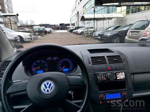 Red Volkswagen Polo 2002 in Riga, with an engine capacity of 1.20 L and mileage of 0 thousand km for 1200 €, photo 4 on AUTOMOTO.COM.LV