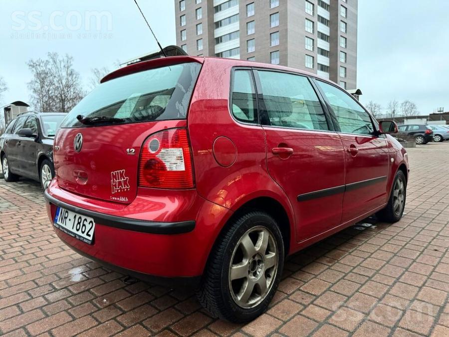 Sarkans Volkswagen Polo 2002 Rīga, ar dzinēja tilpumu 1.20 L un nobraukumu 0 tūkst. km par 1300 €, foto 4 vietnē AUTOMOTO.COM.LV