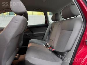 Sarkans Volkswagen Polo 2002 Rīga, ar dzinēja tilpumu 1.20 L un nobraukumu 0 tūkst. km par 1300 €, foto 7 vietnē AUTOMOTO.COM.LV