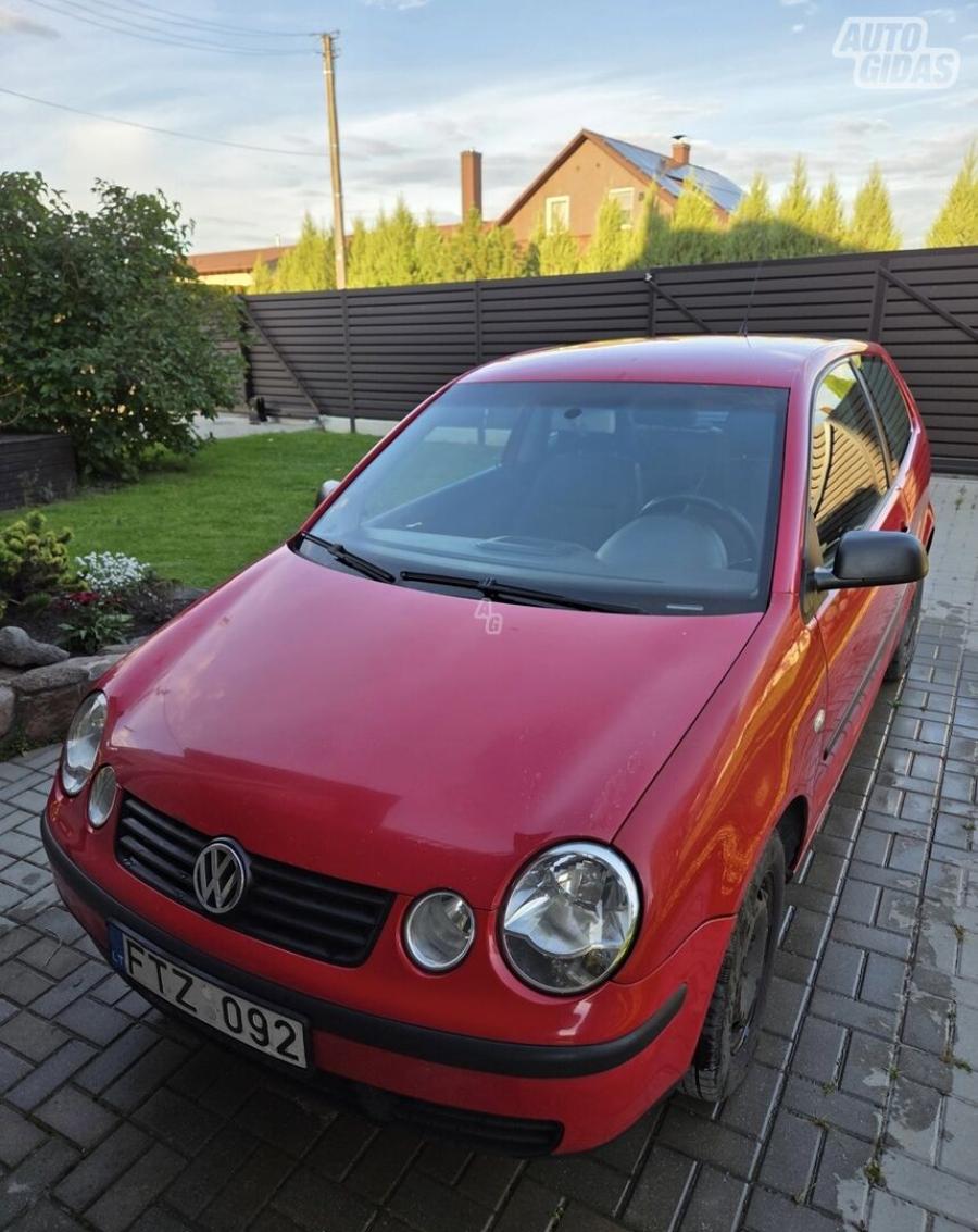 Red Volkswagen Polo 2003 in Kaunas, with an engine capacity of 1.90 L and mileage of 260 thousand km for 650 €, photo 1 on AUTOMOTO.COM.LV