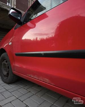 Red Volkswagen Polo 2003 in Kaunas, with an engine capacity of 1.90 L and mileage of 260 thousand km for 650 €, photo 21 on AUTOMOTO.COM.LV
