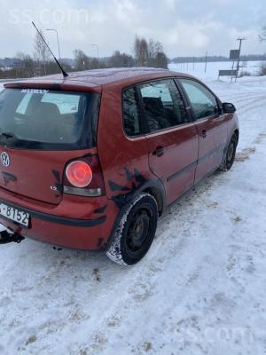 Sarkans Volkswagen Polo 2006 Daugavpils, ar dzinēja tilpumu 1.20 L un nobraukumu 310 tūkst. km par 600 €, foto 4 vietnē AUTOMOTO.COM.LV