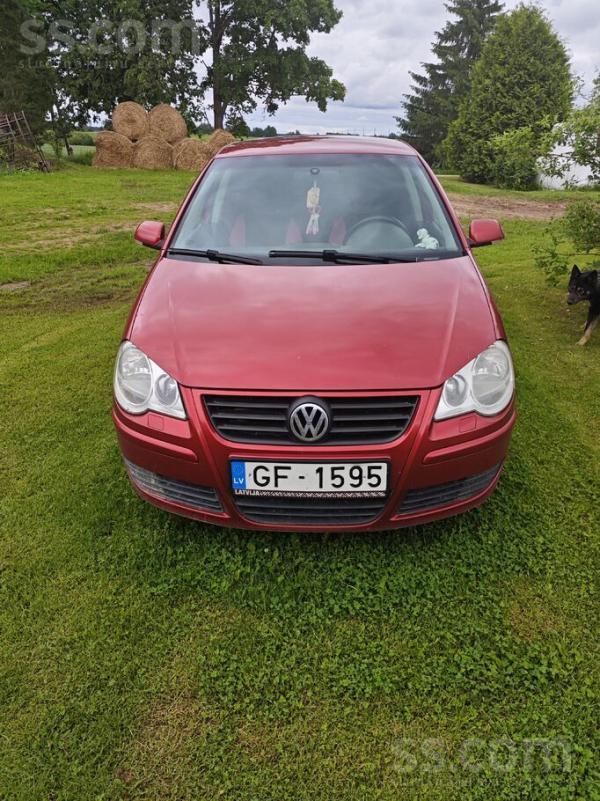 Red Volkswagen Polo 2006 in Jekabpils, with an engine capacity of 1.40 L and mileage of 259 thousand km for 450 €, photo 1 on AUTOMOTO.COM.LV