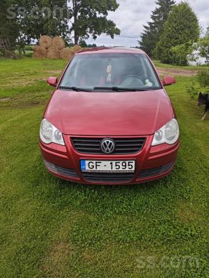 Sarkans Volkswagen Polo 2006 Jēkabpils, ar dzinēja tilpumu 1.40 L un nobraukumu 259 tūkst. km par 450 €, foto  vietnē AUTOMOTO.COM.LV