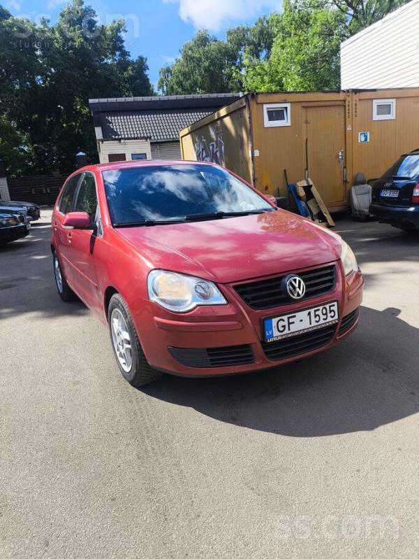 Red Volkswagen Polo 2006 in Riga, with an engine capacity of 1.40 L and mileage of 260 thousand km for 1850 €, photo 2 on AUTOMOTO.COM.LV