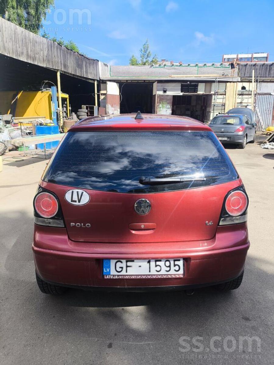 Sarkans Volkswagen Polo 2006 Rīga, ar dzinēja tilpumu 1.40 L un nobraukumu 260 tūkst. km par 1850 €, foto 8 vietnē AUTOMOTO.COM.LV