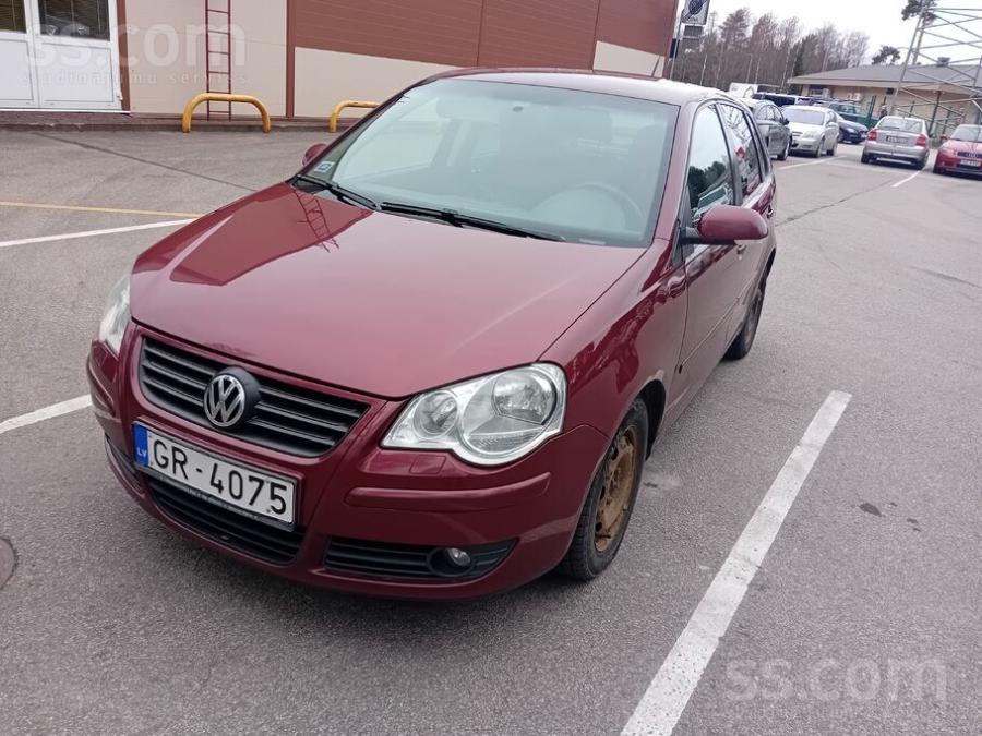 Sarkans Volkswagen Polo 2007 Rīga, ar dzinēja tilpumu 1.40 L un nobraukumu 157 tūkst. km par 2300 €, foto 1 vietnē AUTOMOTO.COM.LV
