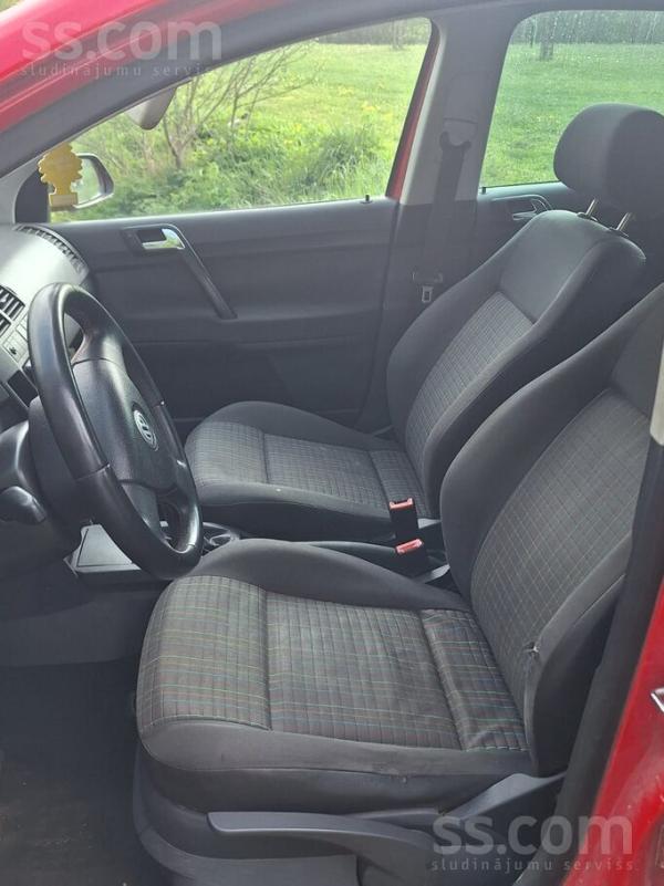 Sarkans Volkswagen Polo 2007 Rīga, ar dzinēja tilpumu 1.20 L un nobraukumu 193 tūkst. km par 1250 €, foto 9 vietnē AUTOMOTO.COM.LV