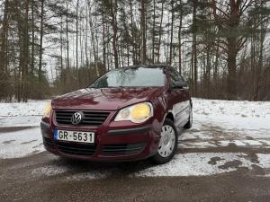 Red Volkswagen Polo 2007 in Riga, with an engine capacity of 1.40 L and mileage of 268 thousand km for 1700 €, photo 3 on AUTOMOTO.COM.LV