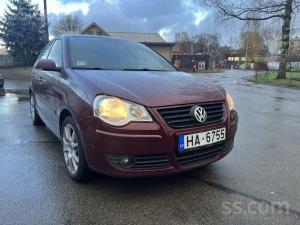 Red Volkswagen Polo 2008 in Riga, with an engine capacity of 1.40 L and mileage of 315 thousand km for 400 €, photo 15 on AUTOMOTO.COM.LV