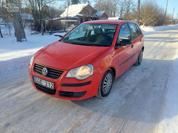 Sarkans Volkswagen Polo 2008 Viļņa, ar dzinēja tilpumu 1.20 L un nobraukumu 139 tūkst. km par 1250 €, foto 1 vietnē AUTOMOTO.COM.LV
