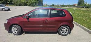 Red Volkswagen Polo 2008 in Gargzdai, with an engine capacity of 1.42 L and mileage of 191 thousand km for 1500 €, photo 5 on AUTOMOTO.COM.LV