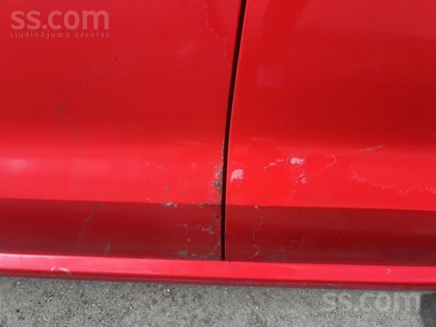 Sarkans Volkswagen Polo 2009 Rīga, ar dzinēja tilpumu 1.60 L un nobraukumu 260 tūkst. km par 2200 €, foto 8 vietnē AUTOMOTO.COM.LV