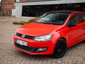 Sarkans Volkswagen Polo 2010 Liepāja, ar dzinēja tilpumu 1.60 L un nobraukumu 309 tūkst. km par 3750 €, foto 9 vietnē AUTOMOTO.COM.LV