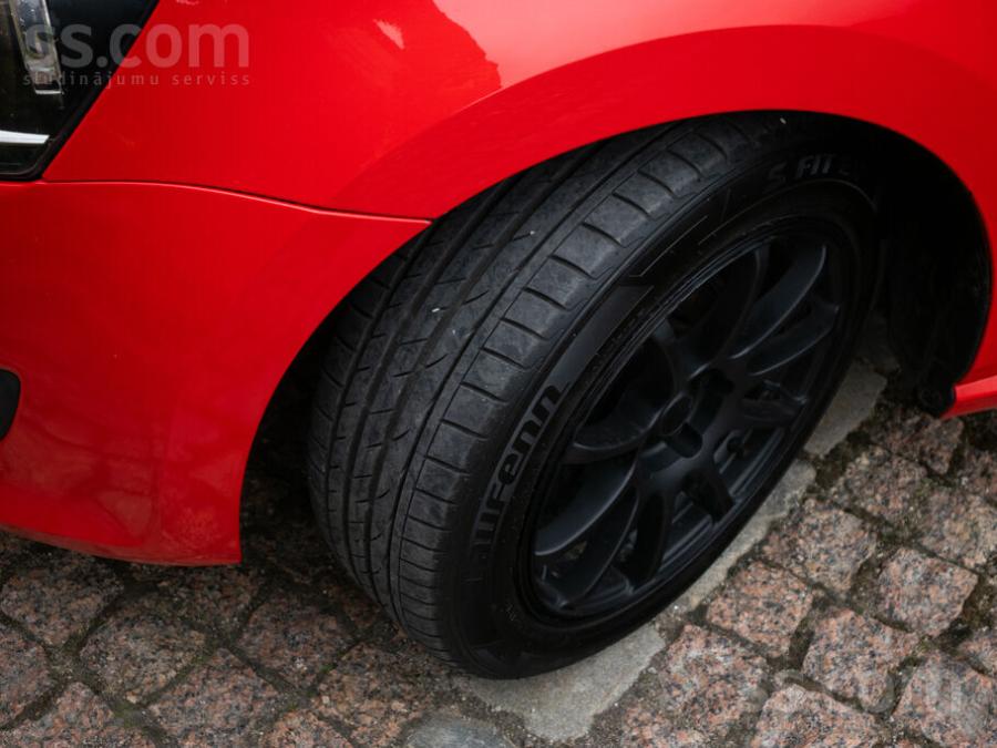 Sarkans Volkswagen Polo 2010 Liepāja, ar dzinēja tilpumu 1.60 L un nobraukumu 309 tūkst. km par 3750 €, foto 10 vietnē AUTOMOTO.COM.LV