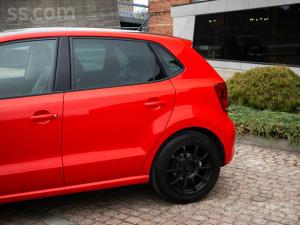 Sarkans Volkswagen Polo 2010 Liepāja, ar dzinēja tilpumu 1.60 L un nobraukumu 309 tūkst. km par 3750 €, foto 11 vietnē AUTOMOTO.COM.LV