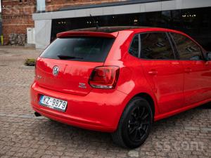 Sarkans Volkswagen Polo 2010 Liepāja, ar dzinēja tilpumu 1.60 L un nobraukumu 309 tūkst. km par 3750 €, foto 12 vietnē AUTOMOTO.COM.LV