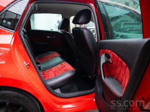 Sarkans Volkswagen Polo 2010 Liepāja, ar dzinēja tilpumu 1.60 L un nobraukumu 309 tūkst. km par 3750 €, foto 16 vietnē AUTOMOTO.COM.LV