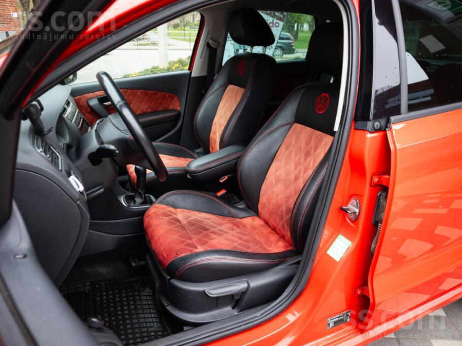 Sarkans Volkswagen Polo 2010 Liepāja, ar dzinēja tilpumu 1.60 L un nobraukumu 309 tūkst. km par 3750 €, foto 18 vietnē AUTOMOTO.COM.LV