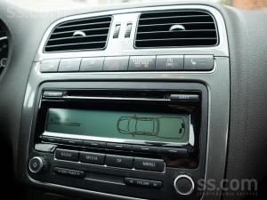 Sarkans Volkswagen Polo 2010 Liepāja, ar dzinēja tilpumu 1.60 L un nobraukumu 309 tūkst. km par 3750 €, foto 23 vietnē AUTOMOTO.COM.LV