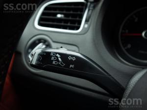 Sarkans Volkswagen Polo 2010 Liepāja, ar dzinēja tilpumu 1.60 L un nobraukumu 309 tūkst. km par 3750 €, foto 24 vietnē AUTOMOTO.COM.LV