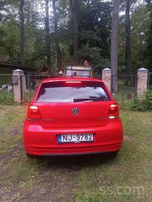 Sarkans Volkswagen Polo 2010 Rīga, ar dzinēja tilpumu 1.20 L un nobraukumu 416 tūkst. km par 2950 €, foto 6 vietnē AUTOMOTO.COM.LV