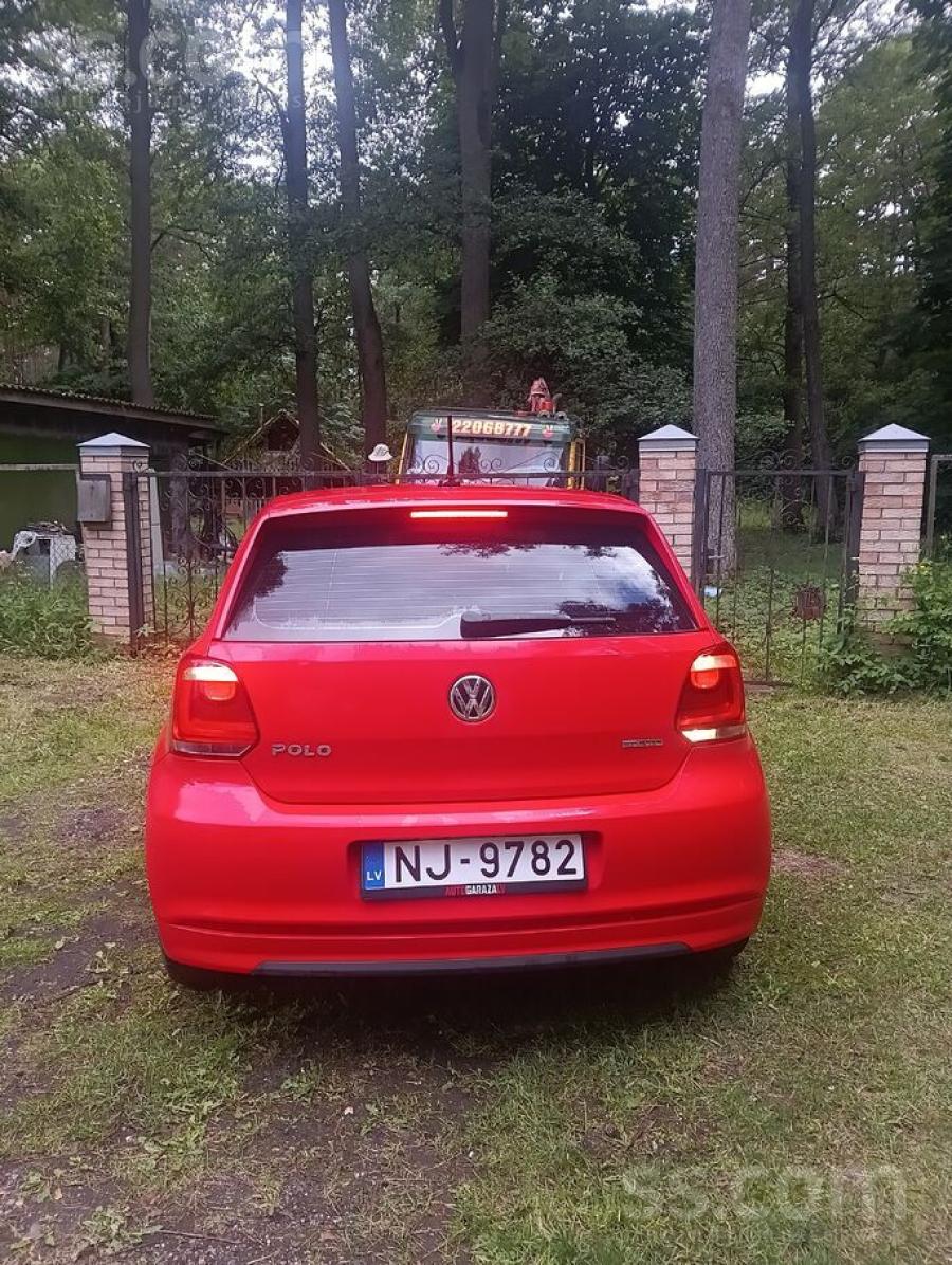 Sarkans Volkswagen Polo 2010 Rīga, ar dzinēja tilpumu 1.20 L un nobraukumu 416 tūkst. km par 2950 €, foto 6 vietnē AUTOMOTO.COM.LV