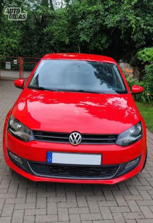 Red Volkswagen Polo 2010 in Kaunas, with an engine capacity of 1.60 L and mileage of 360 thousand km for 3500 €, photo  on AUTOMOTO.COM.LV