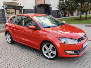 Sarkans Volkswagen Polo 2010 Viļņa, ar dzinēja tilpumu 1.60 L un nobraukumu 300 tūkst. km par 3350 €, foto 5 vietnē AUTOMOTO.COM.LV