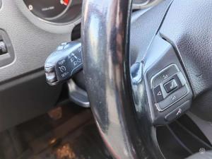 Sarkans Volkswagen Polo 2010 Viļņa, ar dzinēja tilpumu 1.60 L un nobraukumu 300 tūkst. km par 3350 €, foto 18 vietnē AUTOMOTO.COM.LV