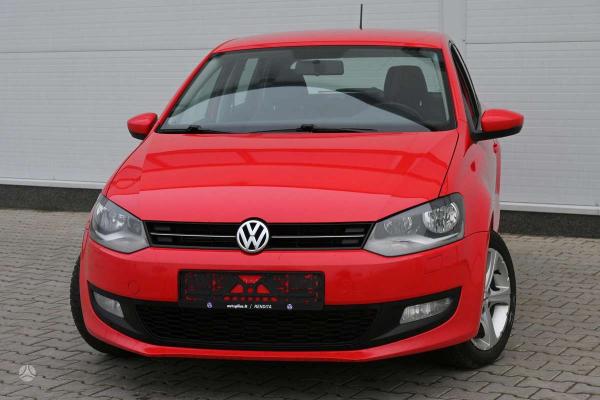 Sarkans Volkswagen Polo 2011 Kretinga, ar dzinēja tilpumu 1.60 L un nobraukumu 270 tūkst. km par 4950 €, foto 2 vietnē AUTOMOTO.COM.LV