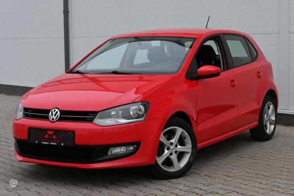 Sarkans Volkswagen Polo 2011 Kretinga, ar dzinēja tilpumu 1.60 L un nobraukumu 270 tūkst. km par 4950 €, foto 3 vietnē AUTOMOTO.COM.LV