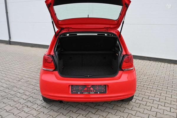 Sarkans Volkswagen Polo 2011 Kretinga, ar dzinēja tilpumu 1.60 L un nobraukumu 270 tūkst. km par 4950 €, foto 11 vietnē AUTOMOTO.COM.LV