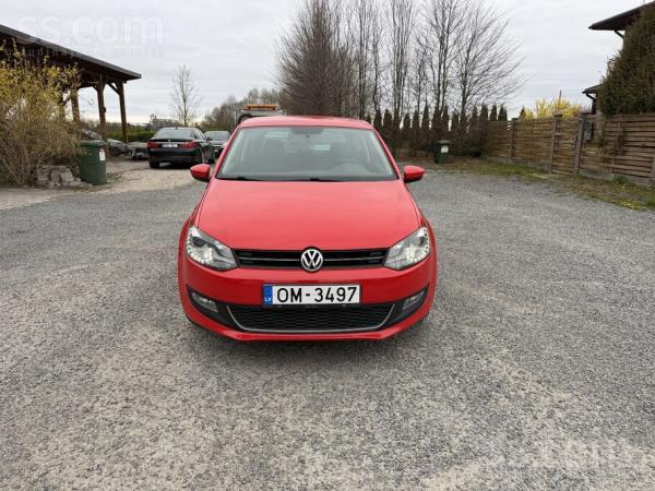 Sarkans Volkswagen Polo 2011 Saldus, ar dzinēja tilpumu 1.60 L un nobraukumu 267 tūkst. km par 4450 €, foto 2 vietnē AUTOMOTO.COM.LV