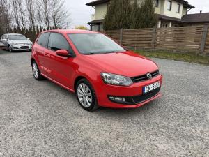 Sarkans Volkswagen Polo 2011 Saldus, ar dzinēja tilpumu 1.60 L un nobraukumu 267 tūkst. km par 4450 €, foto 4 vietnē AUTOMOTO.COM.LV