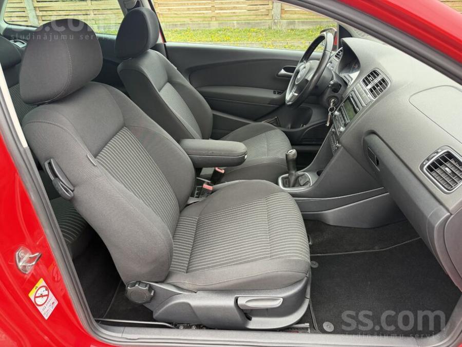 Sarkans Volkswagen Polo 2011 Saldus, ar dzinēja tilpumu 1.60 L un nobraukumu 267 tūkst. km par 4450 €, foto 15 vietnē AUTOMOTO.COM.LV