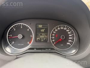 Sarkans Volkswagen Polo 2011 Saldus, ar dzinēja tilpumu 1.60 L un nobraukumu 267 tūkst. km par 4450 €, foto 22 vietnē AUTOMOTO.COM.LV