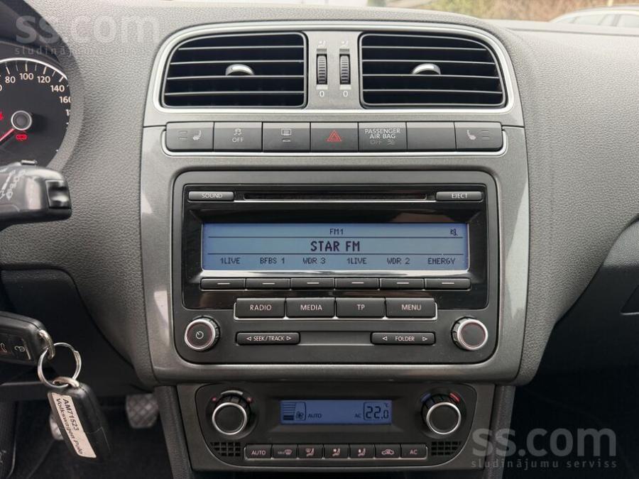 Sarkans Volkswagen Polo 2011 Saldus, ar dzinēja tilpumu 1.60 L un nobraukumu 267 tūkst. km par 4450 €, foto 23 vietnē AUTOMOTO.COM.LV