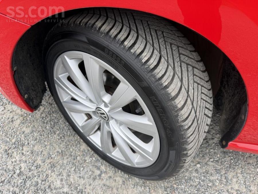 Sarkans Volkswagen Polo 2011 Saldus, ar dzinēja tilpumu 1.60 L un nobraukumu 267 tūkst. km par 4450 €, foto 24 vietnē AUTOMOTO.COM.LV