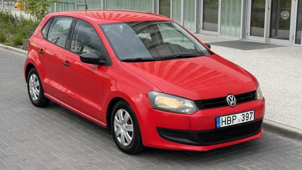 Sarkans Volkswagen Polo 2011 Viļņa, ar dzinēja tilpumu 1.20 L un nobraukumu 232 tūkst. km par 1599 €, foto 3 vietnē AUTOMOTO.COM.LV