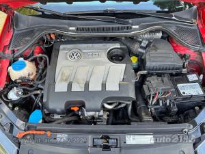 Sarkans Volkswagen Polo 2011 Pelva, ar dzinēja tilpumu 1.60 L un nobraukumu 368 tūkst. km par 2950 €, foto 12 vietnē AUTOMOTO.COM.LV