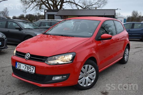 Red Volkswagen Polo 2012 in Kuldiga, with an engine capacity of 1.20 L and mileage of 0 thousand km for 6250 €, photo 1 on AUTOMOTO.COM.LV