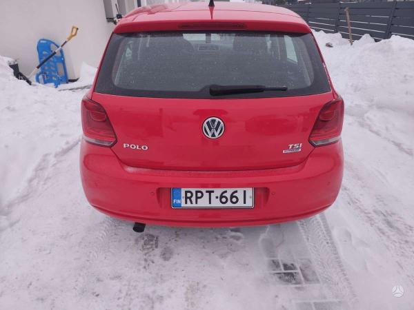 Sarkans Volkswagen Polo 2012 Šauļi, ar dzinēja tilpumu 1.20 L un nobraukumu 162 tūkst. km par 3250 €, foto 6 vietnē AUTOMOTO.COM.LV