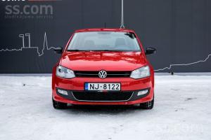 Sarkans Volkswagen Polo 2012 Rīga, ar dzinēja tilpumu 1.60 L un nobraukumu 260 tūkst. km par 7490 €, foto 3 vietnē AUTOMOTO.COM.LV