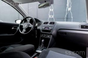 Sarkans Volkswagen Polo 2012 Rīga, ar dzinēja tilpumu 1.60 L un nobraukumu 260 tūkst. km par 7490 €, foto 12 vietnē AUTOMOTO.COM.LV