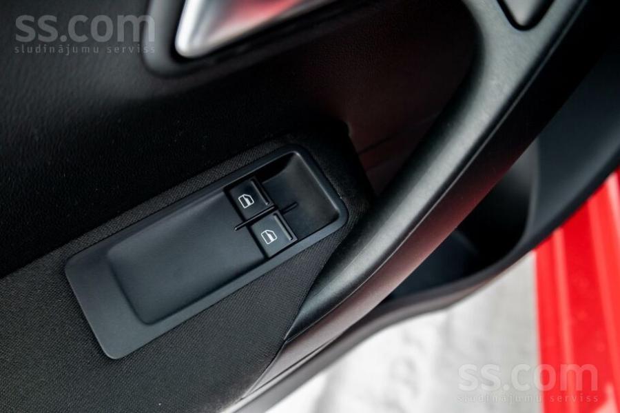 Sarkans Volkswagen Polo 2012 Rīga, ar dzinēja tilpumu 1.60 L un nobraukumu 260 tūkst. km par 7490 €, foto 13 vietnē AUTOMOTO.COM.LV
