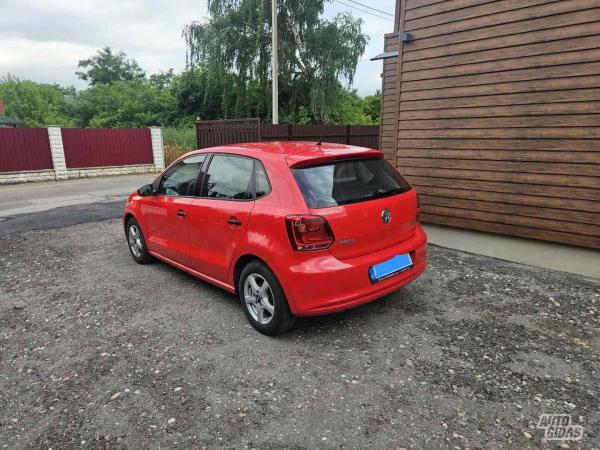 Sarkans Volkswagen Polo 2012 Vilkaviškis, ar dzinēja tilpumu 1.20 L un nobraukumu 321 tūkst. km par 2400 €, foto 5 vietnē AUTOMOTO.COM.LV